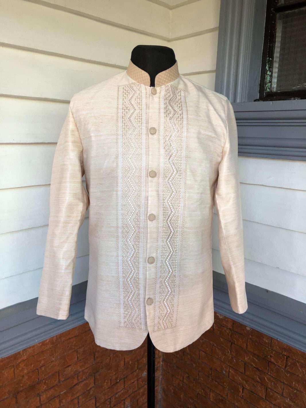 Filipiniana and Barong – The Pristine Style